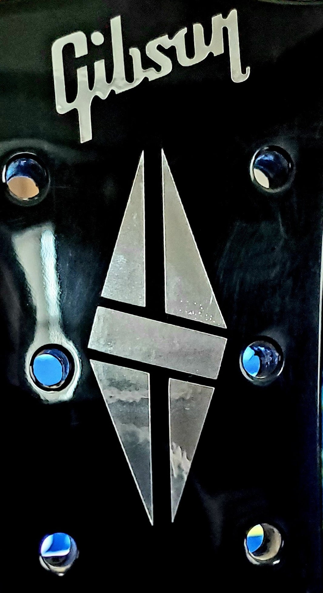 Gibson Guitar Headstock Decals – Diamond Cut Graphics USA